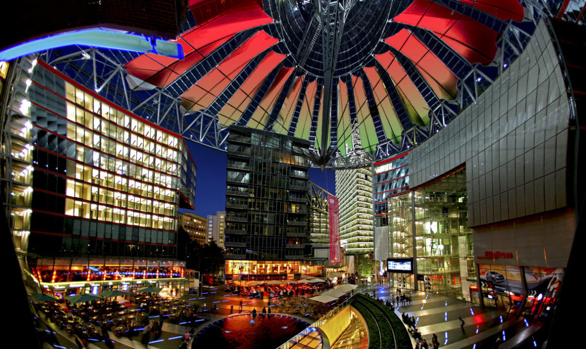 Sony Center – Waagner Biro / Steel and Glass facades